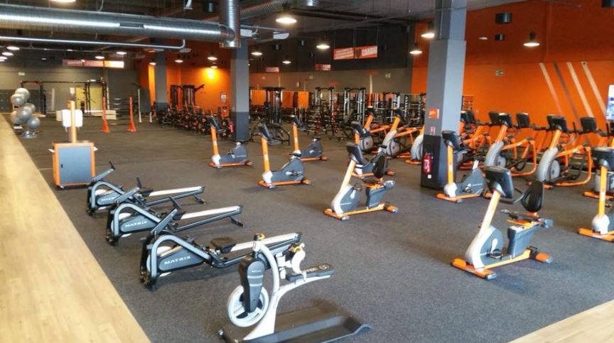 BASIC FIT | Chalezeule - Chemin de la Voie des Agasses